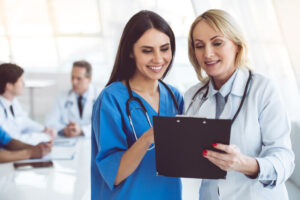 Equipe multiprofissional de saúde: quem faz parte e como gerir
